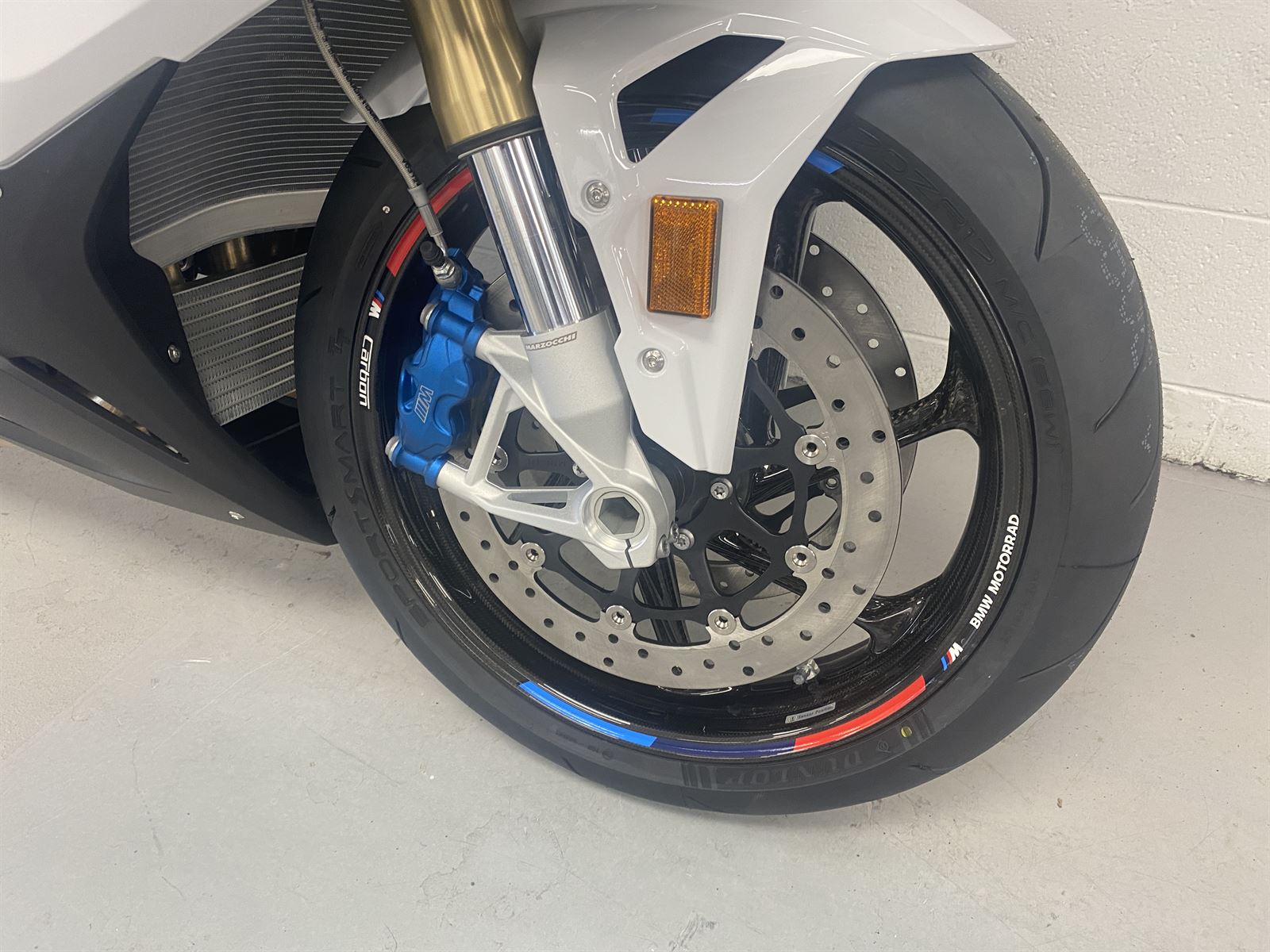 BMW S1000RR M Sport Carbon Wheels 2024 - The best site for Motorbikes ...