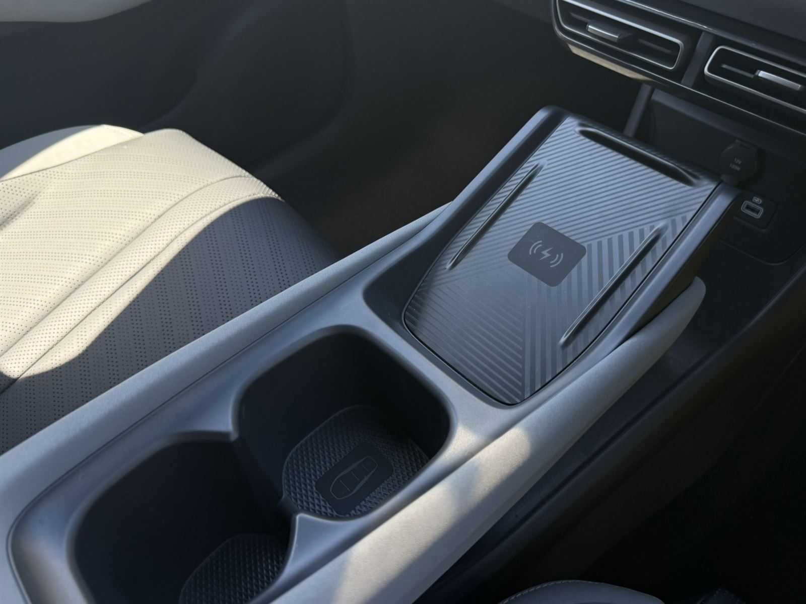 BYD Atto 1 Premium 2026 - Brent Boddy Prestige, the home of new and ...