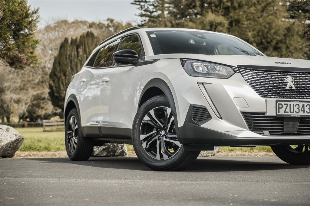 Peugeot 2008 Allure 1.2PT/6AT 2023 - Peugeot New Zealand