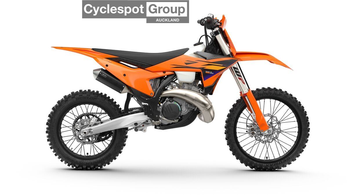 KTM 300XC Pure 2-Stroke Fury 2026 - The best site for Motorbikes for ...
