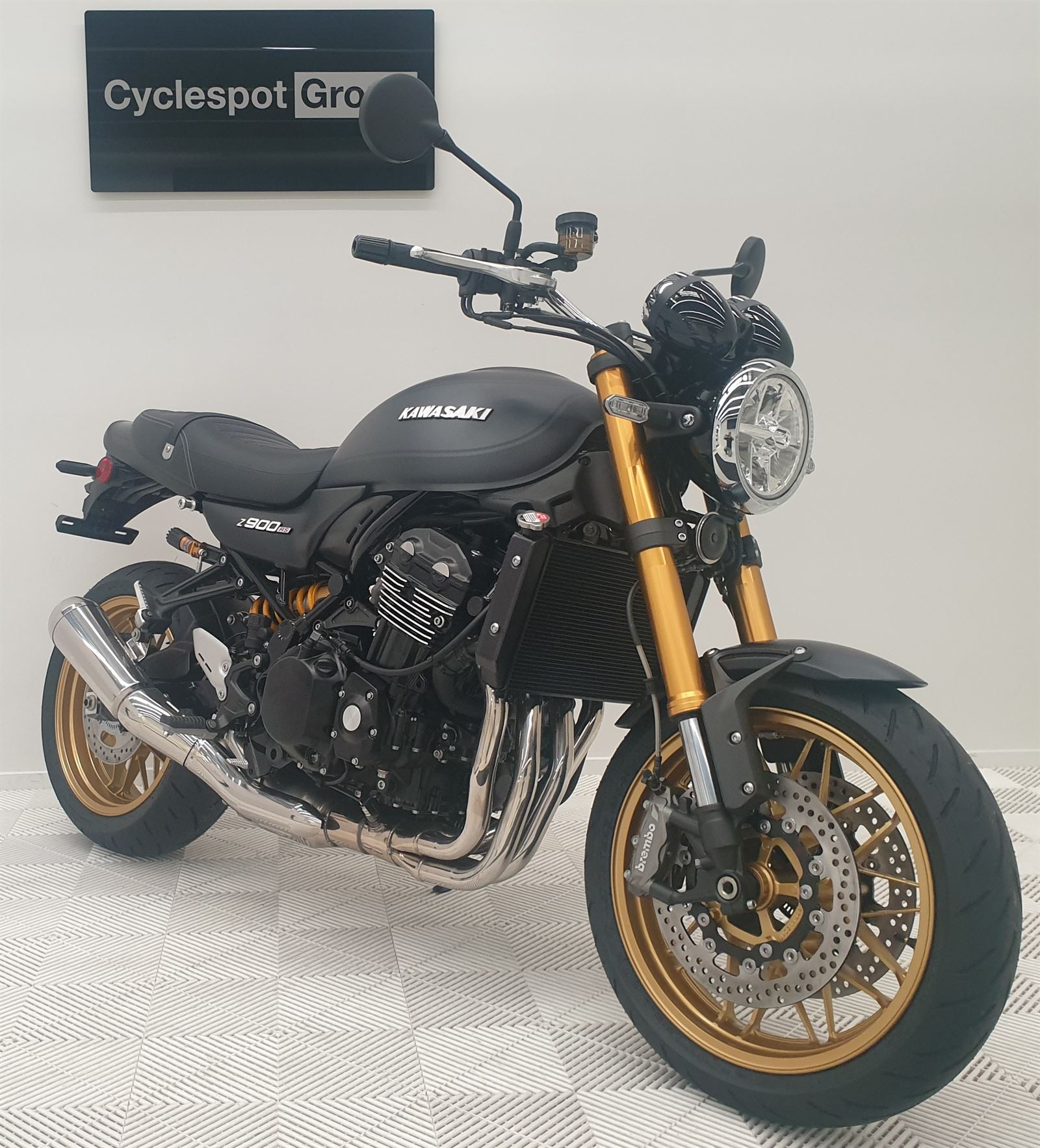 Kawasaki Z900RS 2025 - Cyclespot Leading Motorcycle Dealership in ...