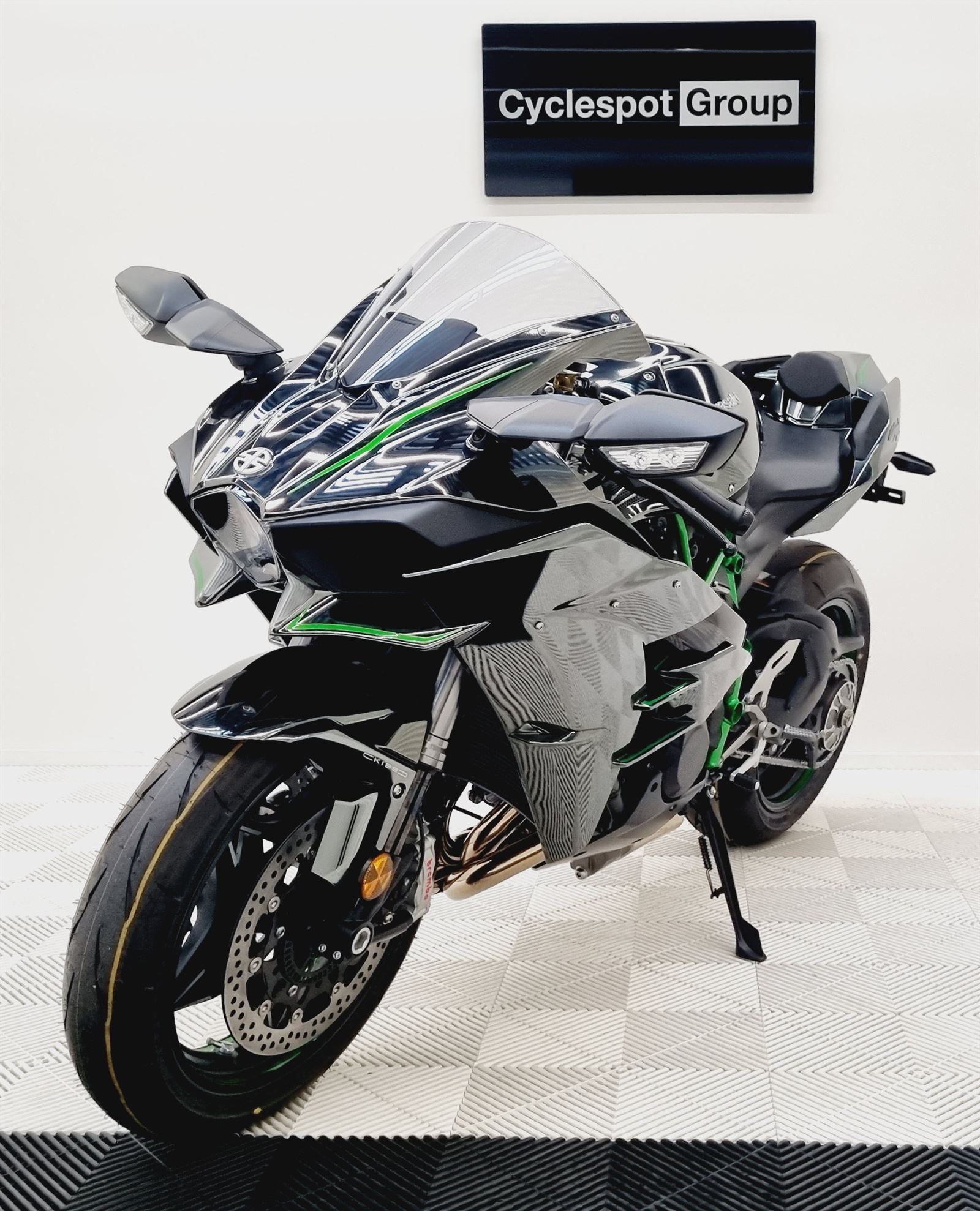 Kawasaki H2 The Home of H2! 2025 - Cyclespot Leading Motorcycle ...