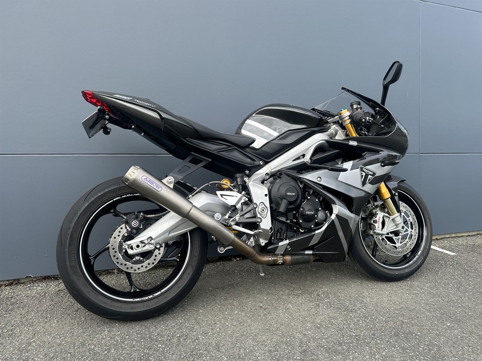 Triumph Daytona 765 Moto2 Limited Edition no. 741 2020 - FILCO Farm ...