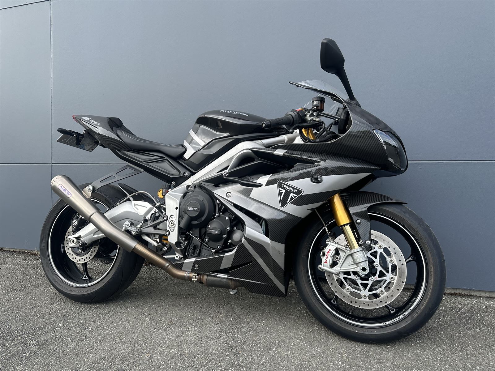 Triumph Daytona 765 Moto2 Limited Edition no. 741 2020 - FILCO Farm ...