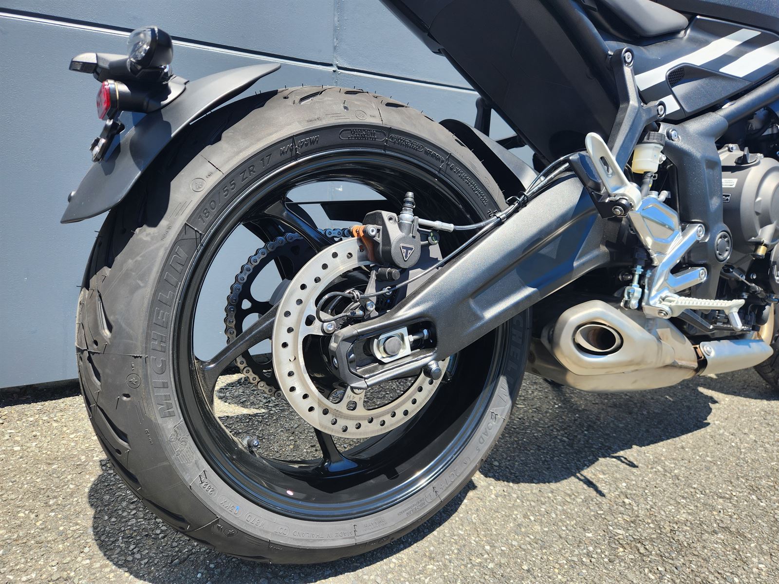 Triumph Trident 660 Lams 2025 - FILCO Farm & Sport - Harley-Davidson ...