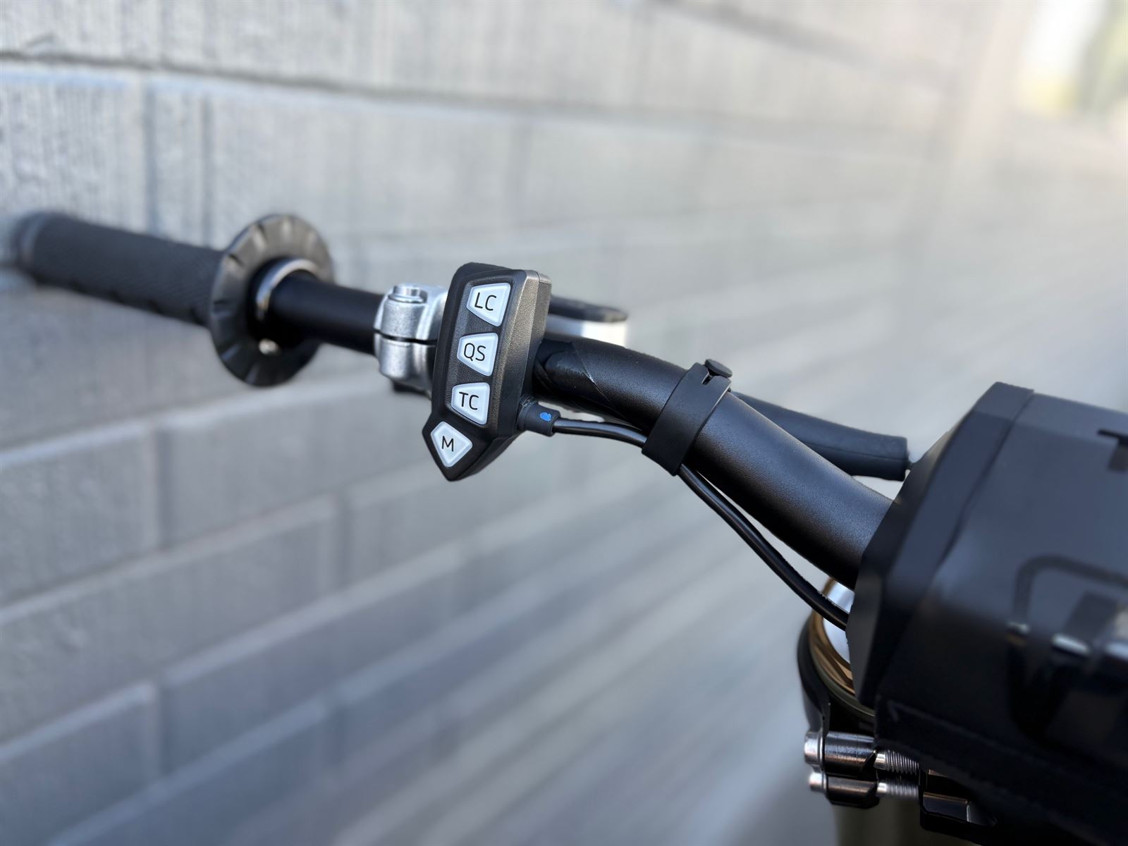 Triumph TF250X 2025 - McIver & Veitch Motorcycles - Harley Davidson ...