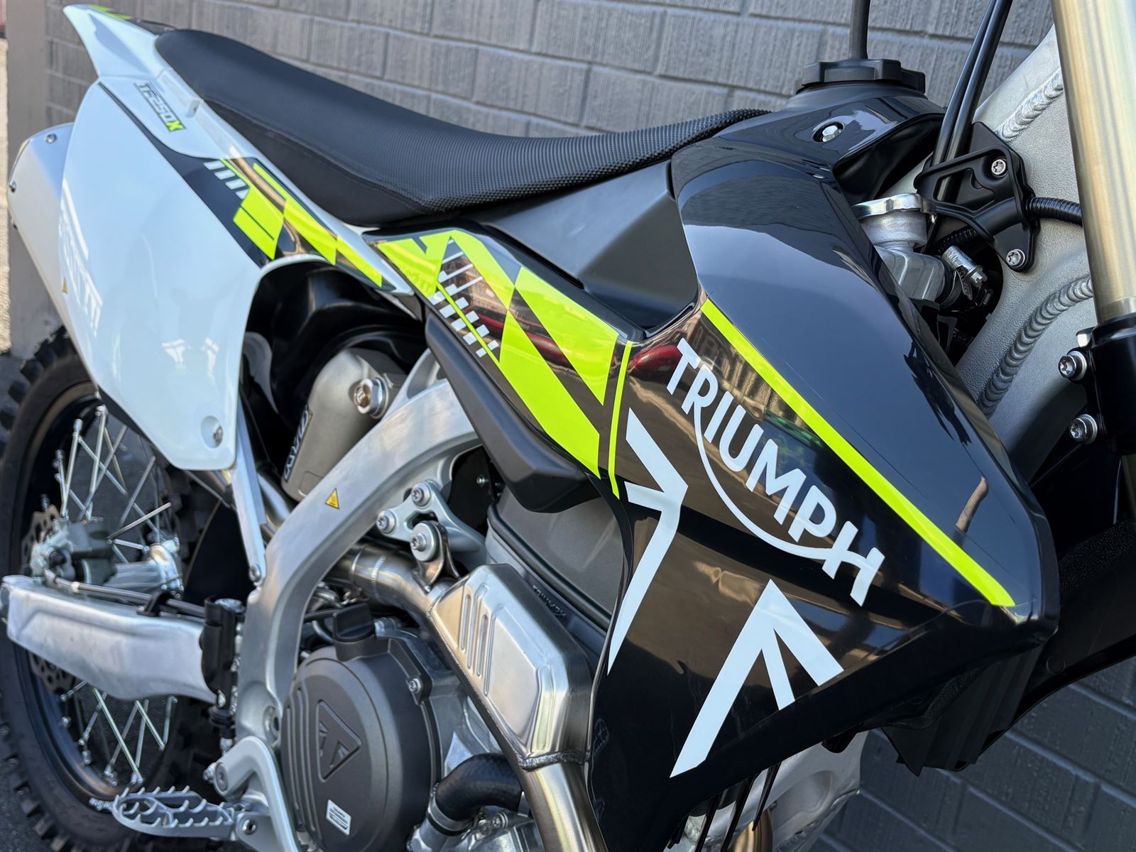 Triumph TF250X 2025 - McIver & Veitch Motorcycles - Harley Davidson ...