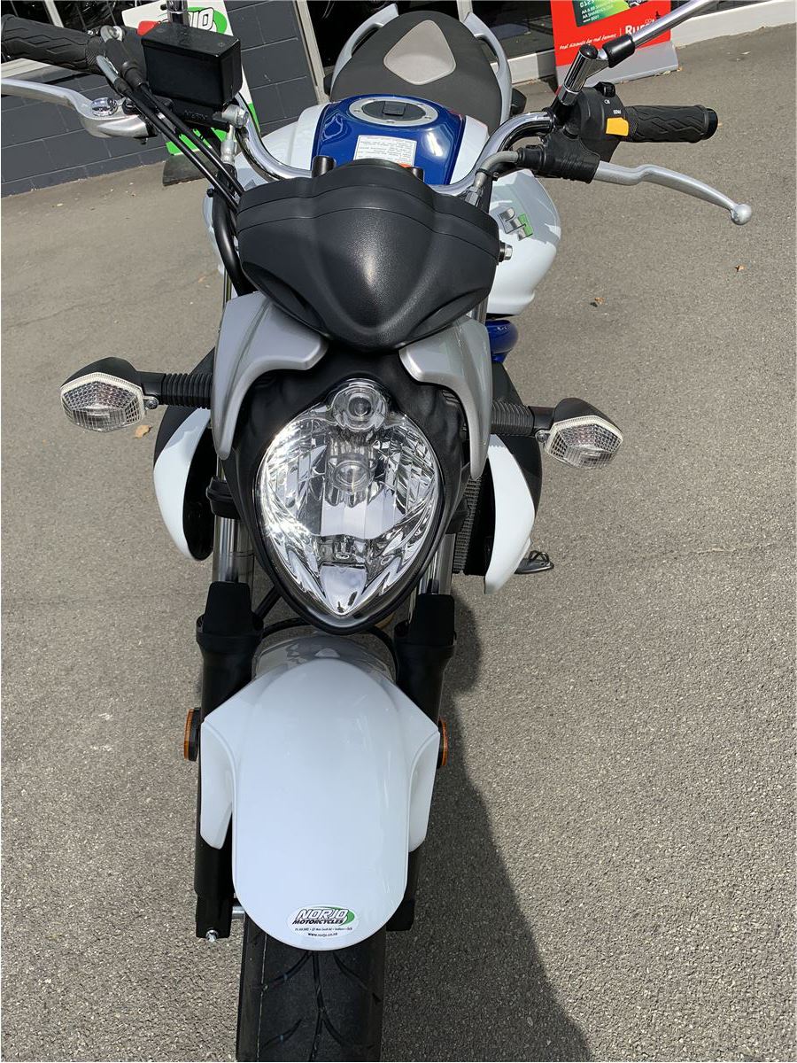 Suzuki SFV650 2011 - The best site for Motorbikes for sale in New Zealand