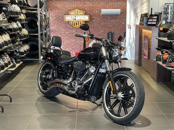 Used Bikes - Waikato's largest motorcycle dealership | Road and Sport ...