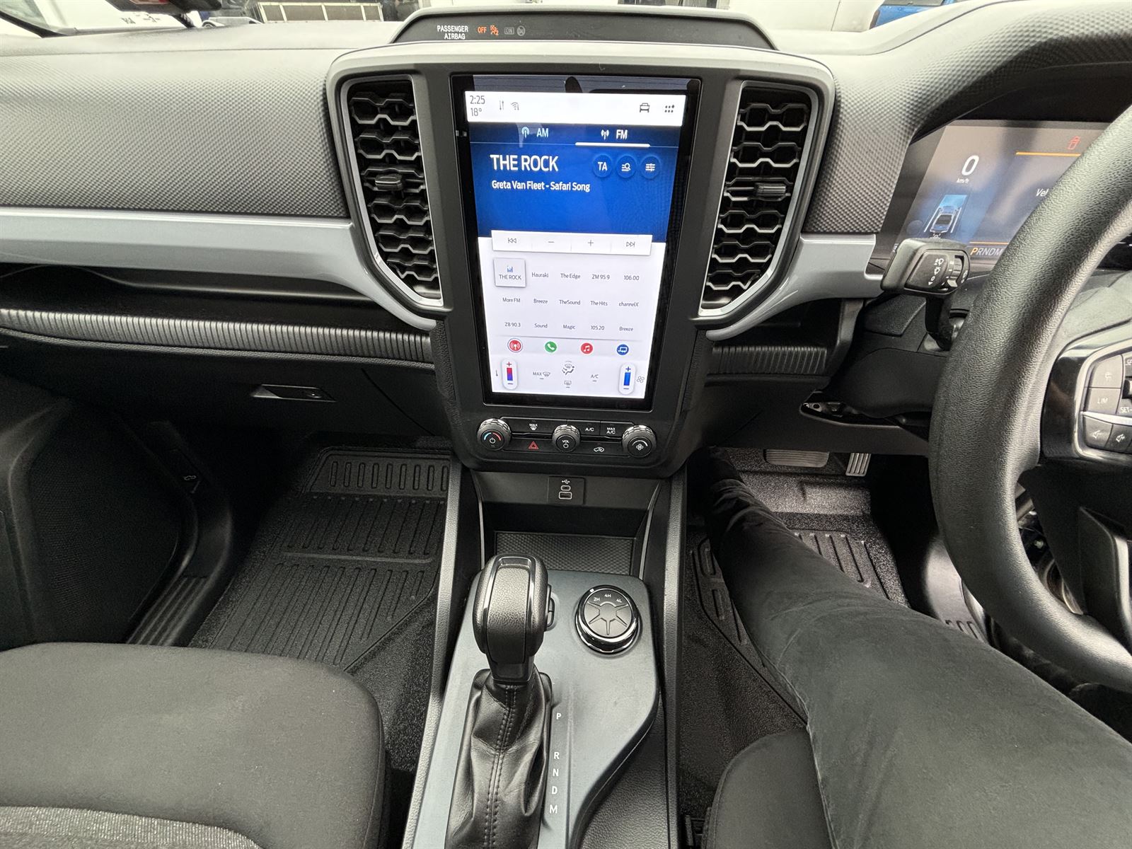 Ford Ranger XL DOUBLE CAB C/C 2023 - The Colonial Motor Company Limited ...